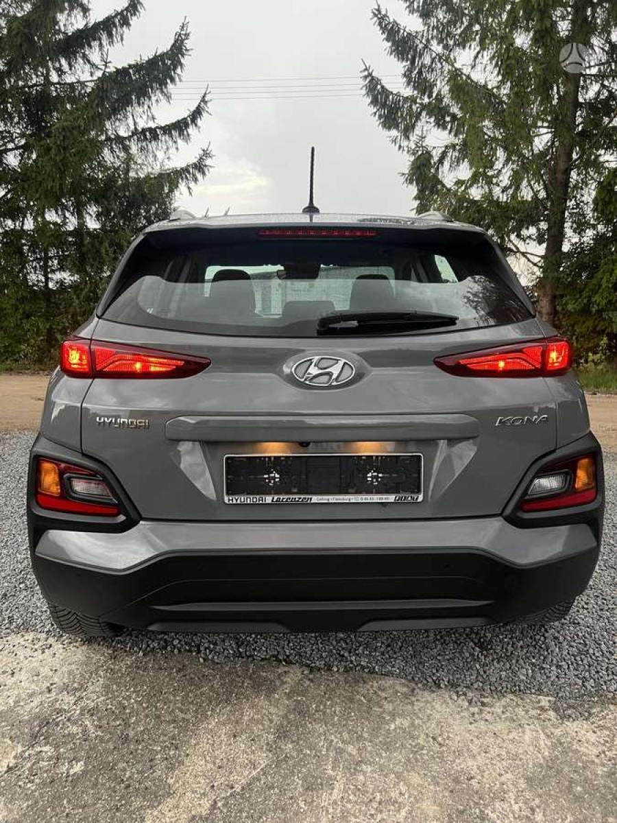 Pelēks Hyundai Kona 2020 Kauņa, ar dzinēja tilpumu 1.00 L un nobraukumu 82 tūkst. km par 6750 €, foto 3 vietnē AUTOMOTO.COM.LV