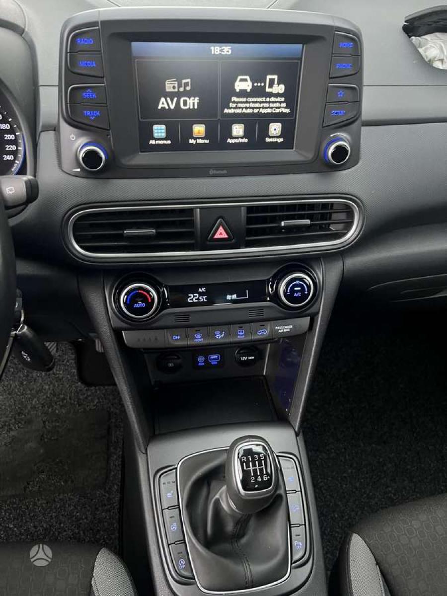 Pelēks Hyundai Kona 2020 Kauņa, ar dzinēja tilpumu 1.00 L un nobraukumu 82 tūkst. km par 6750 €, foto 25 vietnē AUTOMOTO.COM.LV
