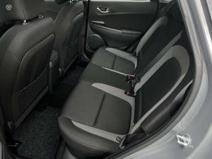 Pelēks Hyundai Kona 2020 Kauņa, ar dzinēja tilpumu 1.00 L un nobraukumu 82 tūkst. km par 6750 €, foto 32 vietnē AUTOMOTO.COM.LV