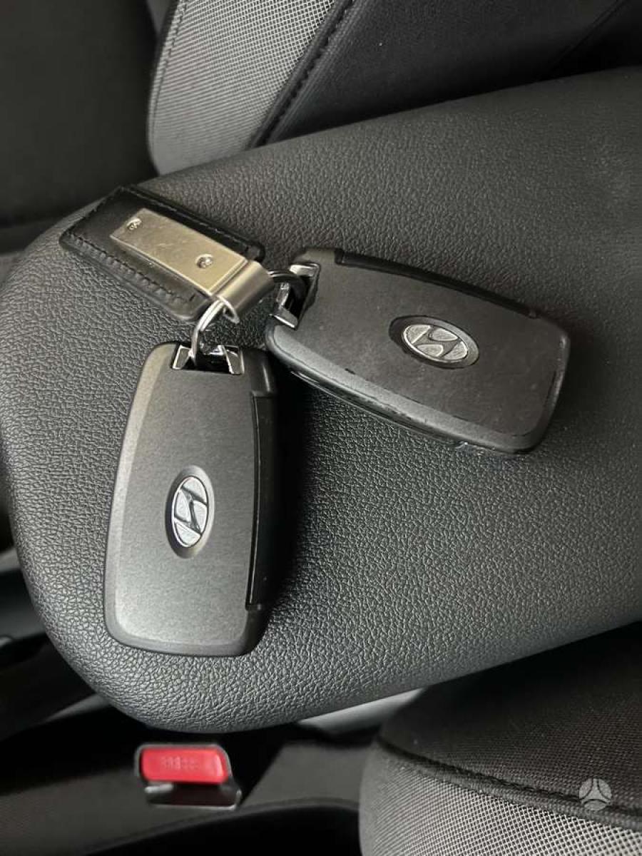 Pelēks Hyundai Kona 2020 Kauņa, ar dzinēja tilpumu 1.00 L un nobraukumu 82 tūkst. km par 6750 €, foto 36 vietnē AUTOMOTO.COM.LV