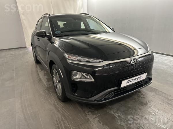 Pelēks Hyundai Kona 2020 Rīga, ar dzinēja tilpumu 0.00 L un nobraukumu 134 tūkst. km par 18990 €, foto 5 vietnē AUTOMOTO.COM.LV