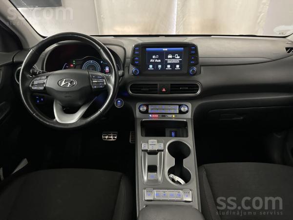 Pelēks Hyundai Kona 2020 Rīga, ar dzinēja tilpumu 0.00 L un nobraukumu 134 tūkst. km par 18990 €, foto 6 vietnē AUTOMOTO.COM.LV