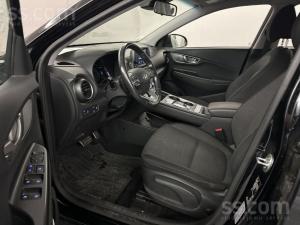 Grey Hyundai Kona 2020 in Riga, with an engine capacity of 0.00 L and mileage of 134 thousand km for 18990 €, photo 7 on AUTOMOTO.COM.LV