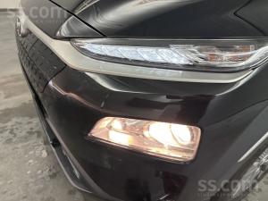Grey Hyundai Kona 2020 in Riga, with an engine capacity of 0.00 L and mileage of 134 thousand km for 18990 €, photo 12 on AUTOMOTO.COM.LV