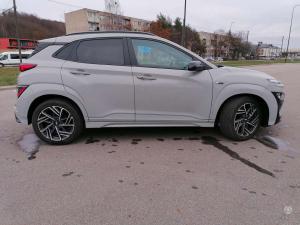 Pelēks Hyundai Kona 2021 Kauņa, ar dzinēja tilpumu 1.60 L un nobraukumu 27 tūkst. km par 23900 €, foto 14 vietnē AUTOMOTO.COM.LV