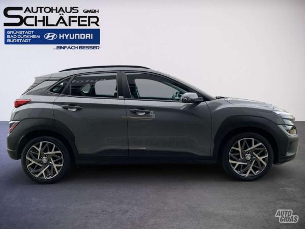 Grey Hyundai Kona 2021 in Kaunas, with an engine capacity of 1.60 L and mileage of 51 thousand km for 22379 €, photo 3 on AUTOMOTO.COM.LV