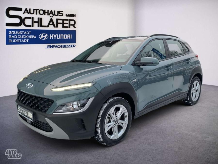 Grey Hyundai Kona 2021 in Kaunas, with an engine capacity of 1.60 L and mileage of 43 thousand km for 22097 €, photo 1 on AUTOMOTO.COM.LV