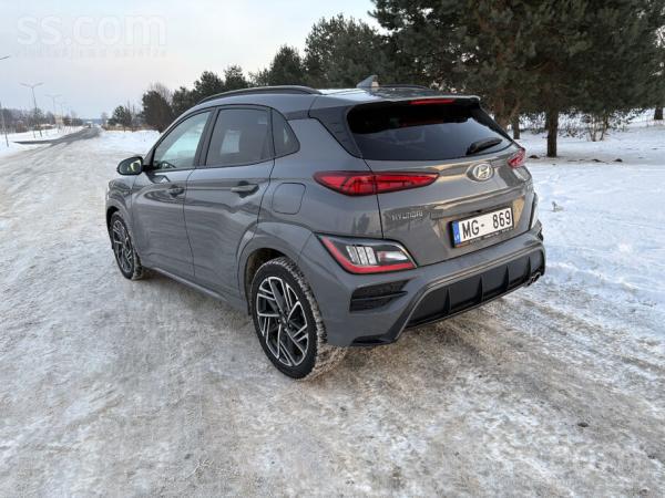 Grey Hyundai Kona 2021 in Riga, with an engine capacity of 1.60 L and mileage of 55 thousand km for 19800 €, photo 7 on AUTOMOTO.COM.LV