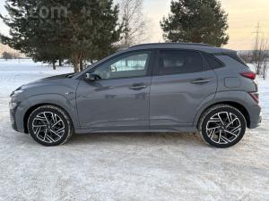 Grey Hyundai Kona 2021 in Riga, with an engine capacity of 1.60 L and mileage of 55 thousand km for 19800 €, photo 8 on AUTOMOTO.COM.LV