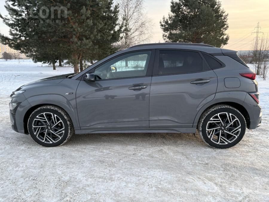 Grey Hyundai Kona 2021 in Riga, with an engine capacity of 1.60 L and mileage of 55 thousand km for 19800 €, photo 8 on AUTOMOTO.COM.LV