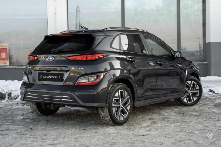 Grey Hyundai Kona 2021 in Vilnius, with an engine capacity of 0.00 L and mileage of 17 thousand km for 16950 €, photo 3 on AUTOMOTO.COM.LV
