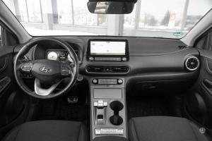 Grey Hyundai Kona 2021 in Vilnius, with an engine capacity of 0.00 L and mileage of 17 thousand km for 16950 €, photo 9 on AUTOMOTO.COM.LV