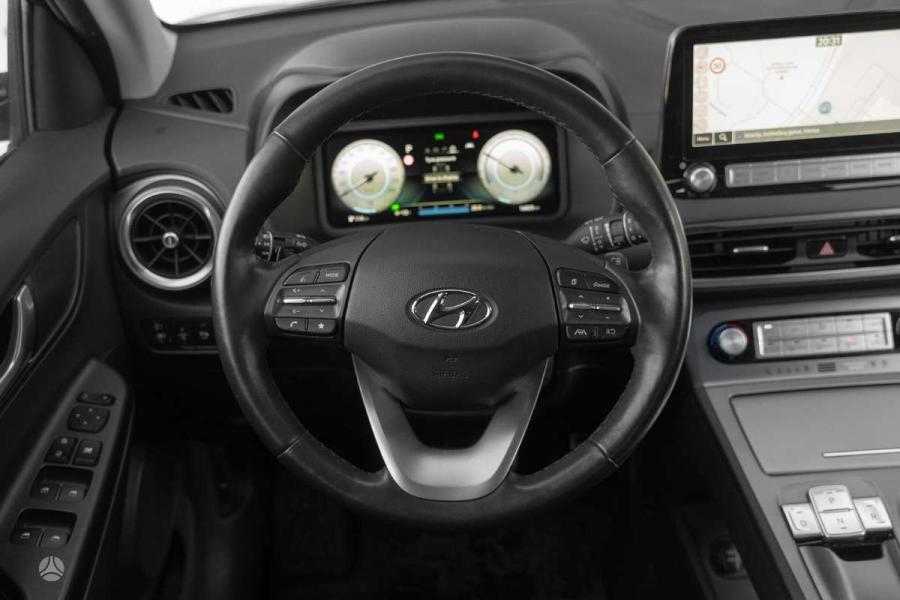 Grey Hyundai Kona 2021 in Vilnius, with an engine capacity of 0.00 L and mileage of 17 thousand km for 16950 €, photo 10 on AUTOMOTO.COM.LV