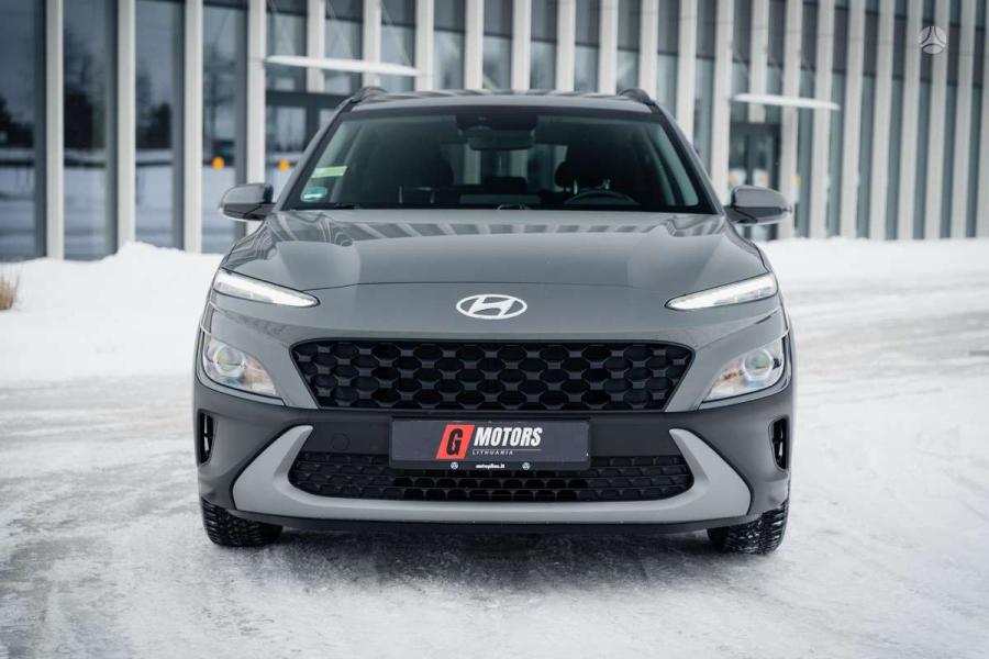 Pelēks Hyundai Kona 2021 Viļņa, ar dzinēja tilpumu 1.58 L un nobraukumu 84 tūkst. km par 15900 €, foto 2 vietnē AUTOMOTO.COM.LV