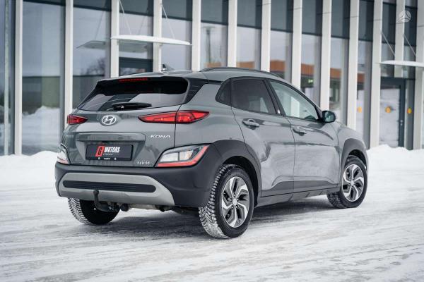 Pelēks Hyundai Kona 2021 Viļņa, ar dzinēja tilpumu 1.58 L un nobraukumu 84 tūkst. km par 15900 €, foto 4 vietnē AUTOMOTO.COM.LV