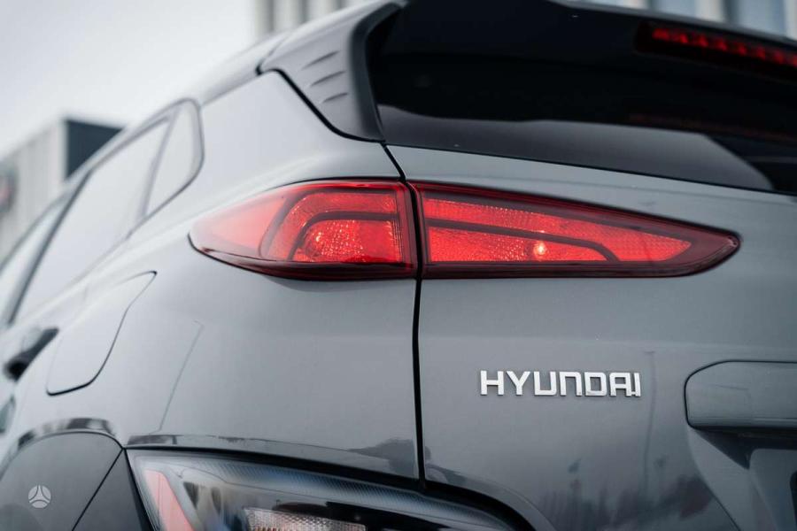 Pelēks Hyundai Kona 2021 Viļņa, ar dzinēja tilpumu 1.58 L un nobraukumu 84 tūkst. km par 15900 €, foto 12 vietnē AUTOMOTO.COM.LV