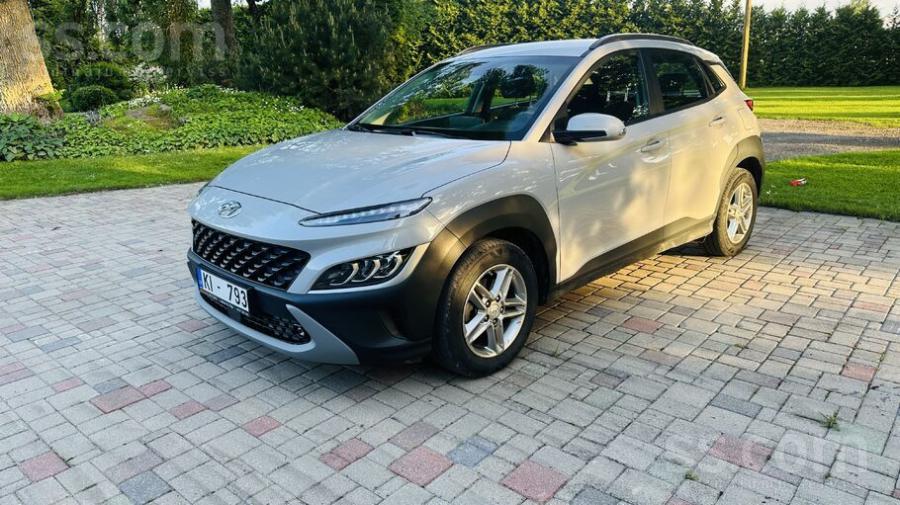 Grey Hyundai Kona 2021 in Riga, with an engine capacity of 1.00 L and mileage of 57 thousand km for 14550 €, photo 6 on AUTOMOTO.COM.LV