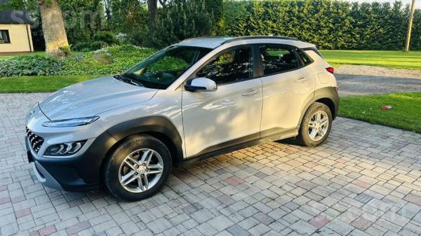 Grey Hyundai Kona 2021 in Riga, with an engine capacity of 1.00 L and mileage of 57 thousand km for 14550 €, photo 6 on AUTOMOTO.COM.LV