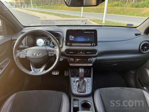 Pelēks Hyundai Kona 2021 Rīga, ar dzinēja tilpumu 1.60 L un nobraukumu 55 tūkst. km par 17500 €, foto 7 vietnē AUTOMOTO.COM.LV