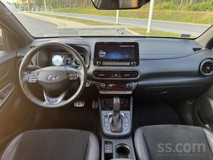 Pelēks Hyundai Kona 2021 Rīga, ar dzinēja tilpumu 1.60 L un nobraukumu 55 tūkst. km par 17500 €, foto 7 vietnē AUTOMOTO.COM.LV