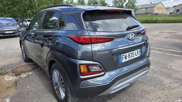 Grey Hyundai Kona 2021 in Taurage, with an engine capacity of 1.60 L and mileage of 78 thousand km for 13100 €, photo 5 on AUTOMOTO.COM.LV