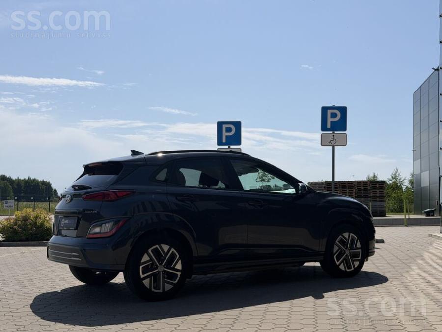 Pelēks Hyundai Kona 2021 Rīga, ar dzinēja tilpumu 0.00 L un nobraukumu 38 tūkst. km par 19500 €, foto 9 vietnē AUTOMOTO.COM.LV