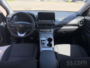 Pelēks Hyundai Kona 2021 Rīga, ar dzinēja tilpumu 0.00 L un nobraukumu 38 tūkst. km par 19500 €, foto 12 vietnē AUTOMOTO.COM.LV