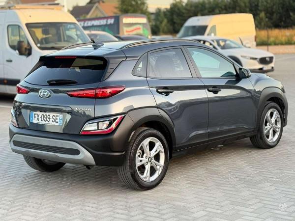 Pelēks Hyundai Kona 2021 Tauragė, ar dzinēja tilpumu 1.60 L un nobraukumu 67 tūkst. km par 12500 €, foto 4 vietnē AUTOMOTO.COM.LV