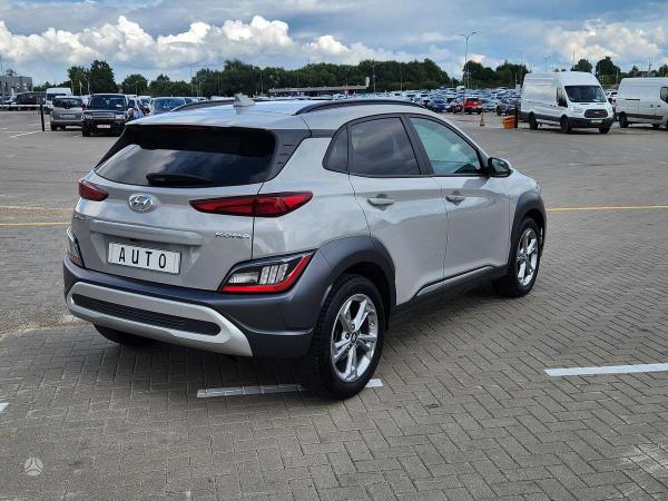 Grey Hyundai Kona 2021 in Taurage, with an engine capacity of 1.60 L and mileage of 89 thousand km for 13200 €, photo 9 on AUTOMOTO.COM.LV