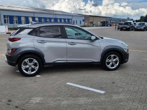 Pelēks Hyundai Kona 2021 Tauragė, ar dzinēja tilpumu 1.60 L un nobraukumu 89 tūkst. km par 13200 €, foto 17 vietnē AUTOMOTO.COM.LV