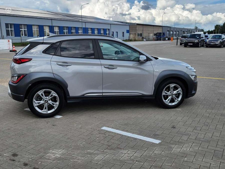 Pelēks Hyundai Kona 2021 Tauragė, ar dzinēja tilpumu 1.60 L un nobraukumu 89 tūkst. km par 13200 €, foto 17 vietnē AUTOMOTO.COM.LV