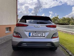 Grey Hyundai Kona 2021 in Vilnius, with an engine capacity of 0.00 L and mileage of 117 thousand km for 19999 €, photo 9 on AUTOMOTO.COM.LV