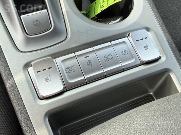 Pelēks Hyundai Kona 2021 Rīga, ar dzinēja tilpumu 0.00 L un nobraukumu 63 tūkst. km par 18900 €, foto 8 vietnē AUTOMOTO.COM.LV