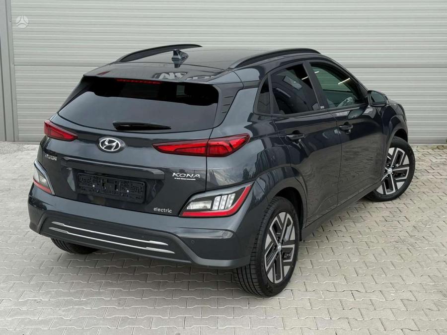 Pelēks Hyundai Kona 2021 Marijampole, ar dzinēja tilpumu 0.00 L un nobraukumu 75 tūkst. km par 19900 €, foto 5 vietnē AUTOMOTO.COM.LV