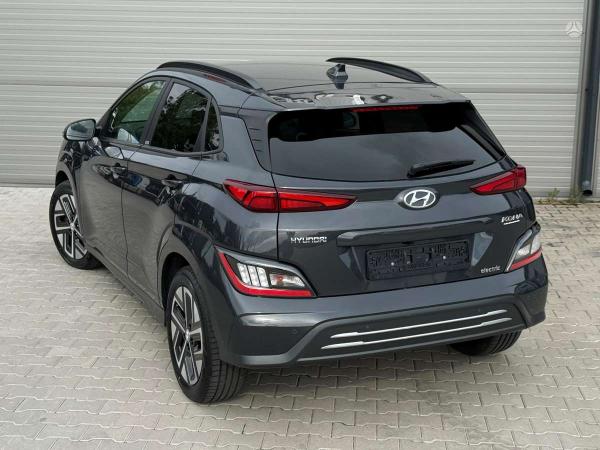 Pelēks Hyundai Kona 2021 Marijampole, ar dzinēja tilpumu 0.00 L un nobraukumu 75 tūkst. km par 19900 €, foto 5 vietnē AUTOMOTO.COM.LV