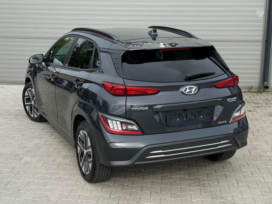 Pelēks Hyundai Kona 2021 Marijampole, ar dzinēja tilpumu 0.00 L un nobraukumu 75 tūkst. km par 19900 €, foto 6 vietnē AUTOMOTO.COM.LV