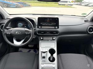 Pelēks Hyundai Kona 2021 Marijampole, ar dzinēja tilpumu 0.00 L un nobraukumu 75 tūkst. km par 19900 €, foto 9 vietnē AUTOMOTO.COM.LV