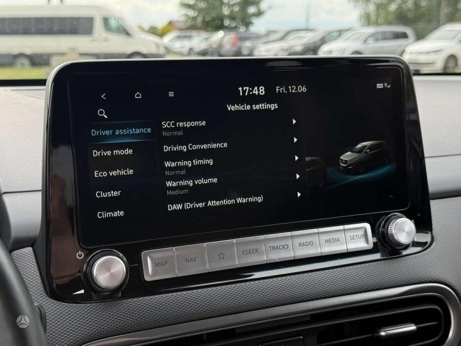 Pelēks Hyundai Kona 2021 Marijampole, ar dzinēja tilpumu 0.00 L un nobraukumu 75 tūkst. km par 19900 €, foto 13 vietnē AUTOMOTO.COM.LV