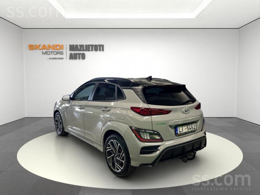 Grey Hyundai Kona 2021 in Riga, with an engine capacity of 1.60 L and mileage of 84 thousand km for 16490 €, photo 5 on AUTOMOTO.COM.LV