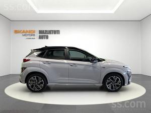 Grey Hyundai Kona 2021 in Riga, with an engine capacity of 1.60 L and mileage of 84 thousand km for 16490 €, photo 8 on AUTOMOTO.COM.LV
