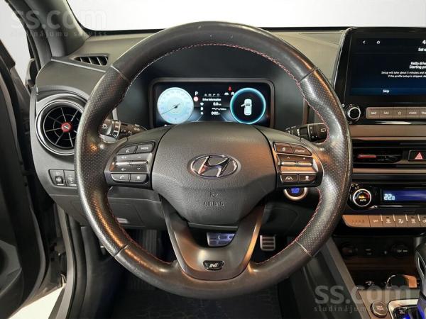Grey Hyundai Kona 2021 in Riga, with an engine capacity of 1.60 L and mileage of 84 thousand km for 16490 €, photo 11 on AUTOMOTO.COM.LV