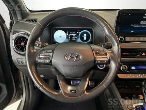 Grey Hyundai Kona 2021 in Riga, with an engine capacity of 1.60 L and mileage of 84 thousand km for 16490 €, photo 11 on AUTOMOTO.COM.LV
