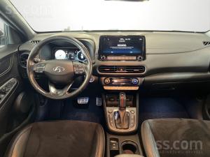 Grey Hyundai Kona 2021 in Riga, with an engine capacity of 1.60 L and mileage of 84 thousand km for 16490 €, photo 15 on AUTOMOTO.COM.LV