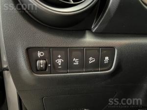 Grey Hyundai Kona 2021 in Riga, with an engine capacity of 1.60 L and mileage of 84 thousand km for 16490 €, photo 16 on AUTOMOTO.COM.LV