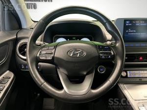 Pelēks Hyundai Kona 2021 Rīga, ar dzinēja tilpumu 1.00 L un nobraukumu 37 tūkst. km par 20990 €, foto 12 vietnē AUTOMOTO.COM.LV