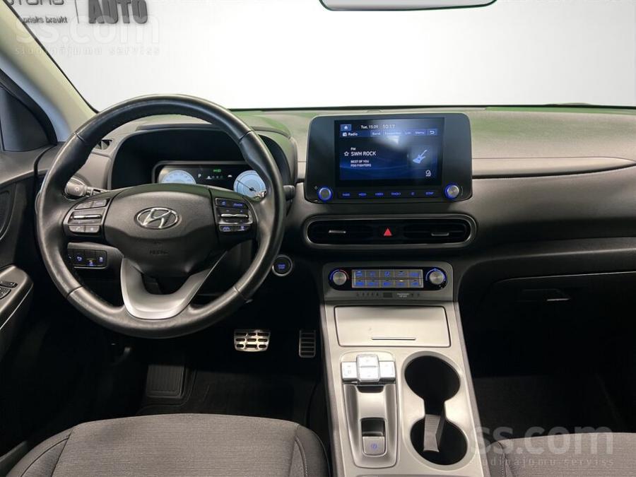 Pelēks Hyundai Kona 2021 Rīga, ar dzinēja tilpumu 1.00 L un nobraukumu 37 tūkst. km par 20990 €, foto 16 vietnē AUTOMOTO.COM.LV