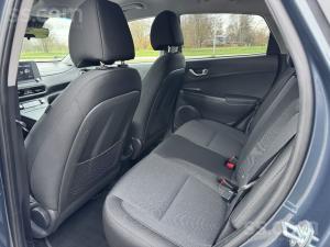 Grey Hyundai Kona 2022 in Riga, with an engine capacity of 1.00 L and mileage of 0 thousand km for 17250 €, photo 8 on AUTOMOTO.COM.LV