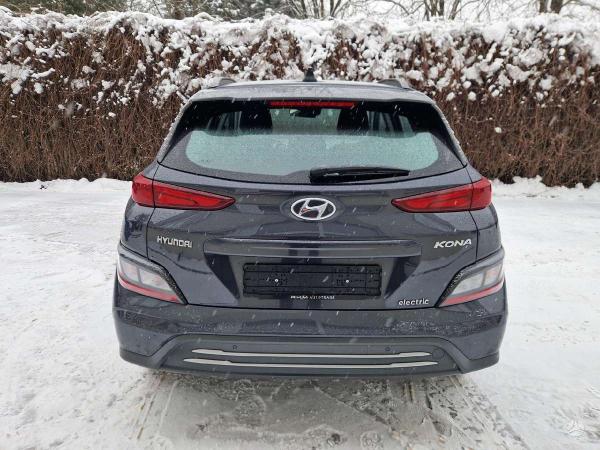 Grey Hyundai Kona 2022 in Vilnius, with an engine capacity of 0.00 L and mileage of 29 thousand km for 16750 €, photo 6 on AUTOMOTO.COM.LV