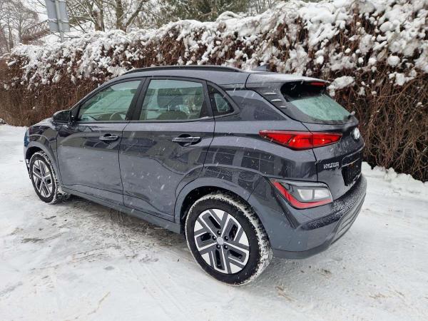 Grey Hyundai Kona 2022 in Vilnius, with an engine capacity of 0.00 L and mileage of 29 thousand km for 16750 €, photo 7 on AUTOMOTO.COM.LV