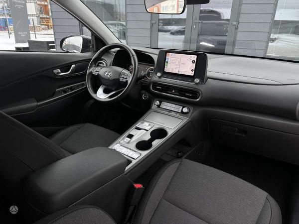 Pelēks Hyundai Kona 2022 Šauļi, ar dzinēja tilpumu 0.00 L un nobraukumu 80 tūkst. km par 15200 €, foto 8 vietnē AUTOMOTO.COM.LV